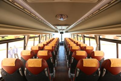 China LHD/RHD 68+1 seats  375HP Euro3 Luxury Coach Bus  YBL6121T for Thailand for sale