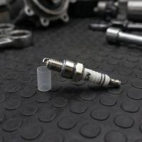 China Fuel Saving Wear Resistant Standard Size Spark Plug for Emergency Generators for sale