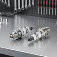 China Smooth Start Metal Construction OEM Compatible Spark Plug for Personal Vehicles for sale