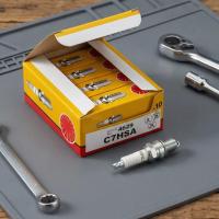 China Trustworthy Heat Resistant Standard Size Spark Plug for Agricultural Tools for sale