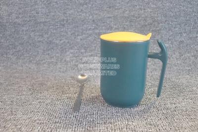 China Personalized classic green red stainless steel coffee mug high quality custom detachable milk cup with spoon for sale