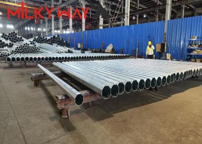 China Customized Mounting Height Galvanized Steel Pole With Slotted Base Plate And Anchor Bolt Mounting for sale