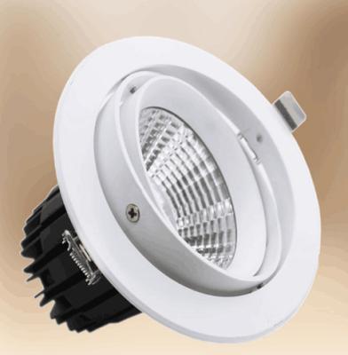 China Universal Adjustable 7w Recessed Led Downlight 600lm AC85-265v for sale