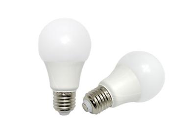 China Residential High Brightness SMD2835 7W 9W E27 Dimmable Led Chandelier Light Bulbs 50Hz / 60Hz for sale