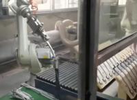 China 6 Axis Automated Grinding Machine 220V with Grinding Wheel Speed 200-2000 for sale