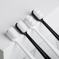 China Single Use Disposable Tooth Brush One Time Use Toothbrush For Oral Care Gentle Cleaning for sale