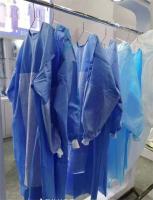 China Isolation Disposable Surgical Gowns Surgical Nonwoven Gown Disposable Patient Gown for sale