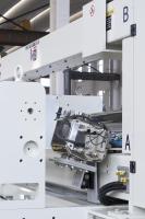 China Newly Designed Double Sided Release Paper Extrusion Laminating Machine for sale