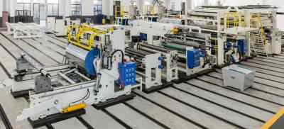 China LLDPE Coating 35gsm 1700mm Cardboard Laminating Machine T Die for sale