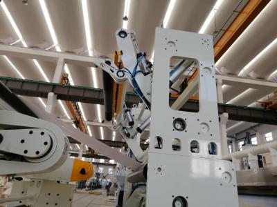 China Special Cutting Knife Paper Laminating Machine Hydraulic Lamination Structure Design for sale