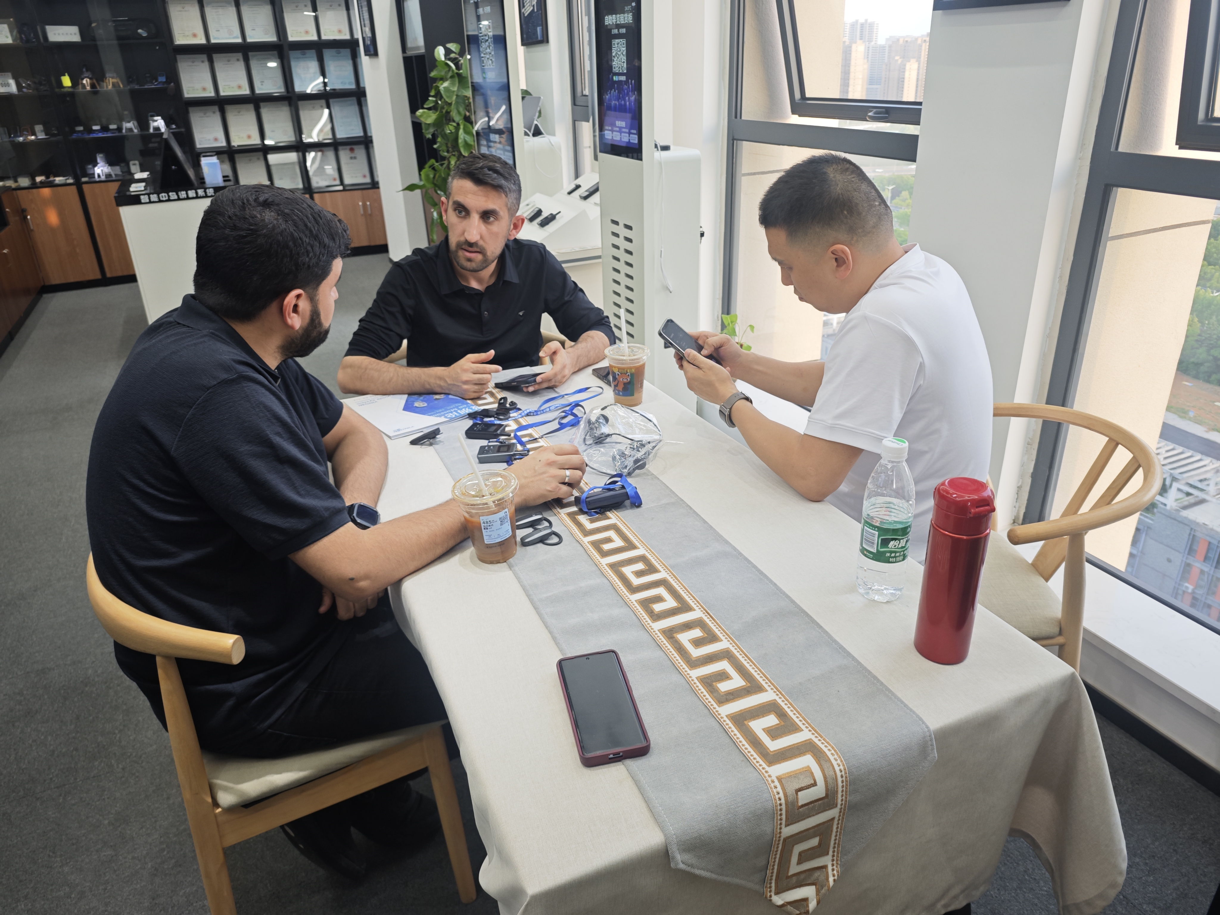Customers talk with managers about product details