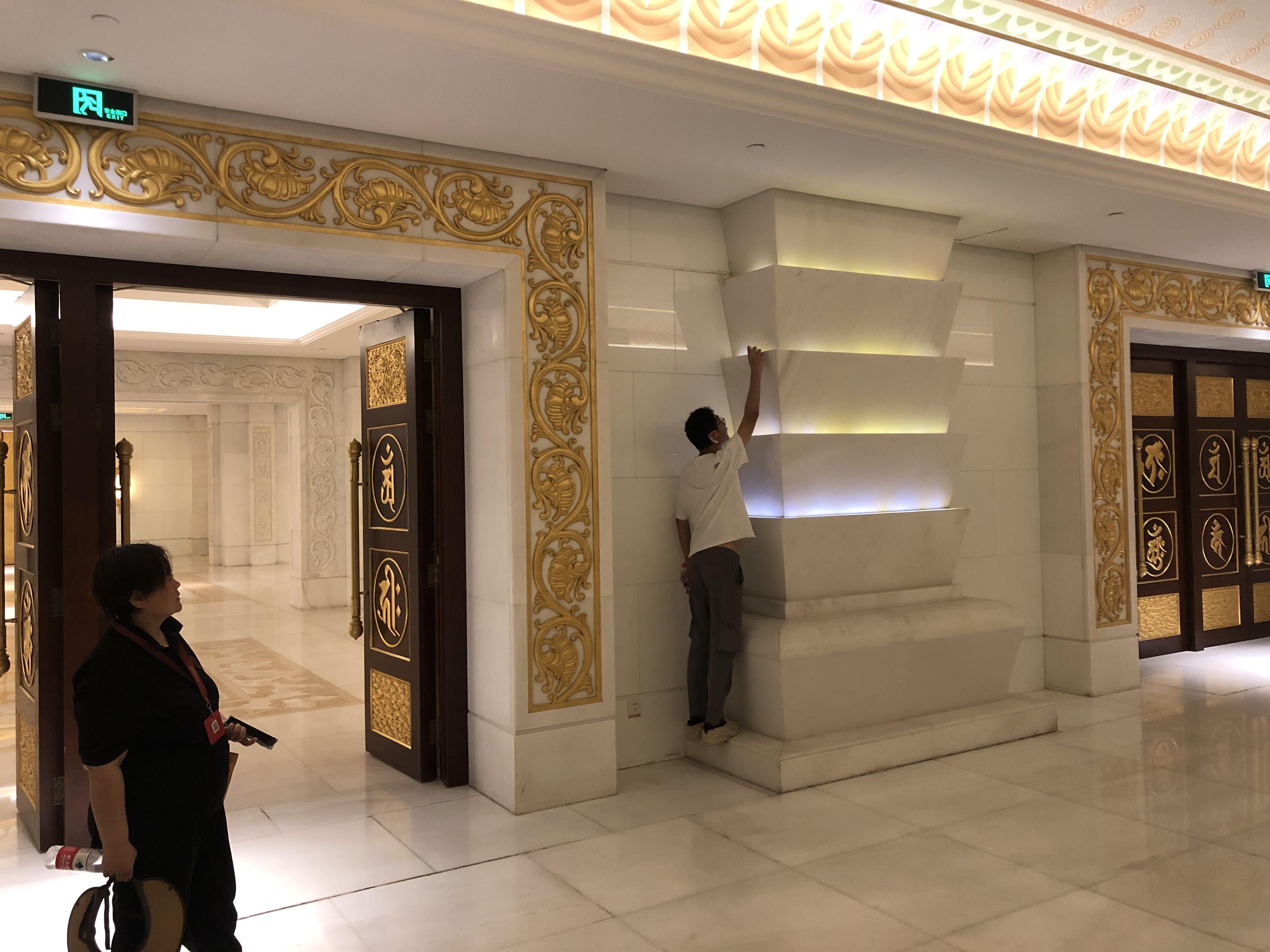 On-site installation audio tour guide pictures