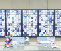 China Sensing Technology Interactive Showcase Digital Display For Retail Shop for sale