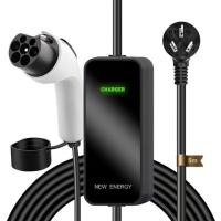 China Portable EV Charging Gun with Adjustable Current Settings 5 Meter Cable Length and Comprehensive Safety Protection for sale