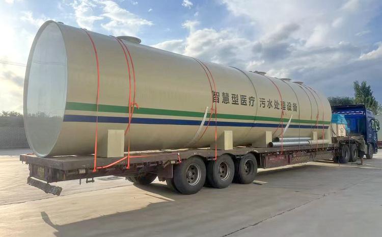 Large PP wastewater treatment unit secured on a transport vehicle