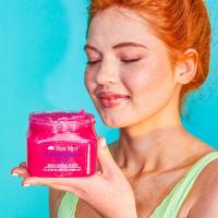 China OEM Organic Body Exfoliator For Dry Skin Tree Hut Raspberry Fizz Shea Sugar Scrub for sale