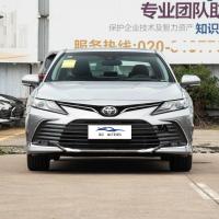 China 2018 Toyota Camry Used Car with LED Headlights Two-Engine Peak Model and 5 Seats for sale