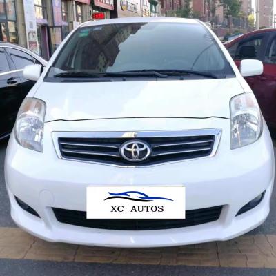 China Toyota Yaris 5 Door 5 Seaters Gasoline Hatchback with Sunroof and LED Headlights for sale