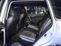 China Maximum Torque Nm 200-300Nm Toyota RAV4 5-door 5-seaters 2020 Rva4 Fuel Compact SUV Cars for sale