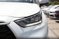 China Euro VI 2023 Crown Kluger HEV Twin Engine 2.5L 2WD Elite 7-Seater Hybrid Electric Vehicle Midsize SUV for sale