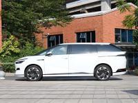 China Multi-function Steering Wheel 2023 Xpeng X9 Euro VI 4WD 7 Seats MPV Electric Car for sale