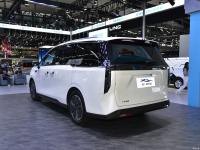 China Energy-Saving LED Headlights and Electric Steering System for Maxus Dajia 7 EV MPV for sale