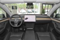 China 2023 Used Tesla Model Y Model 3 Stock Electric Car with Multi-function Steering Wheel for sale