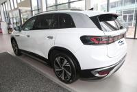 China 2024 Modified PRO Midsize SUV EV Car Electric Car ID.6 Crozz Front 4 Rear 2 Radar for sale