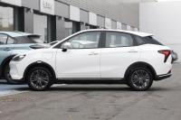 China Pure Electric Neta V 5 Seater Car with 400Km Long Endurance and Front 4 Rear 4 Radar for sale