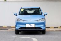 China Pure Electric Neta V 5 Seater Car with 400Km Long Endurance and Front 4 Rear 4 Radar for sale