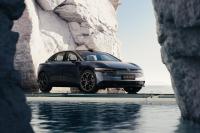 China 75 KWH Electric Car Zeekr 007 RWD High Speed Electric Vehicle with Front 4 Rear 4 Radar for sale