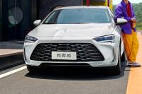 China Compact SUV Buick Regal 2024 25t Super Speed Used Sedan Fuel Vehicles Gasoline Car for sale