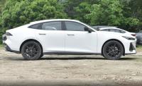 China CHANGAN UNI-V ver. Compact Car 1.5T 188hp L4 5-door 5-seat hatchback 7-speed Dual Clutch DCT for sale