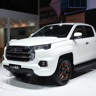 China 2023 Great Value JMC YUHU7 Petrol Gasoline Pickup Truck with R17 Tire Size for sale