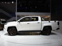 China 2023 Great Value JMC YUHU7 Petrol Gasoline Pickup Truck with R17 Tire Size for sale