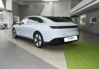 China Touch Screen and Front 4 Rear 2 Radar Voyah Zhuiguang Electric Car 2023ver. 580km Standard Range Midsize SUV for sale