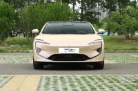 China 2024 700 Triple Laser Rear Drive Luxury Medium and Large Car 4-door 5-seat Body Structure for sale