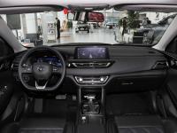 China 2023 Changan RAETON PLUS Euro VI Emission Sedan with R16 Gas/Petrol and Leather Seats for sale