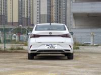 China Changan Reaton Plus Gasoline Sedan 1.5t Compact with 188 Horsepower and 5-Seater Body for sale