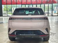 China Used 2023 Lynk & Co 06 EM-P 126 Long Range Halo Edition Plug In Hybrid SUV 245Ps for sale