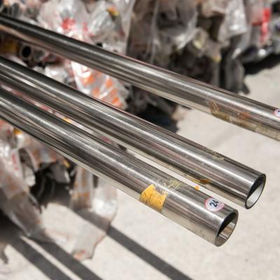 China 2m Seamless SS Round Pipe 3mm Stainless Steel Welded Tube for sale