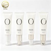 China 30g PE Cosmetic Squeeze Tube with Pump Dispenser for Lotion Packaging for sale