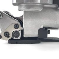 China PP PET Belt Pneumatic Plastic Strapping Tool And Tightening Machine Custom for sale