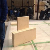 China Extreme Hardness SK32 Sk34 SK36 Tabular Alumina Refractory Brick for Cement Kiln for sale