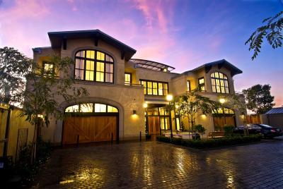 China Light Gauge Steel Structure Building 5460mm x 3640mm with CE ISO Certification for Villa House Mall Construction for sale