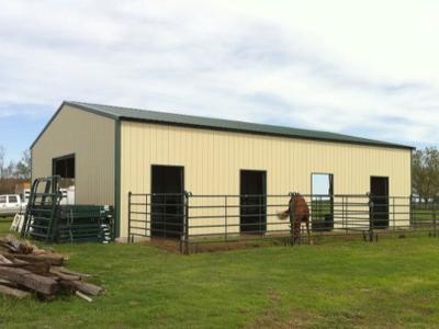 China Prefabricated Steel Structure House 5460x3640mm with EPS Sandwich Panel for Farm Barn for sale
