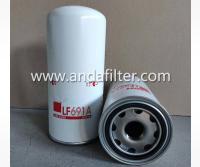 China High Quality Oil Filter For Fleetguard LF691A for sale