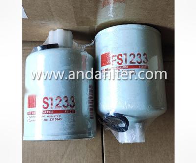China High Quality Fuel Water Separator Filter For Fleetguard FS1233 for sale