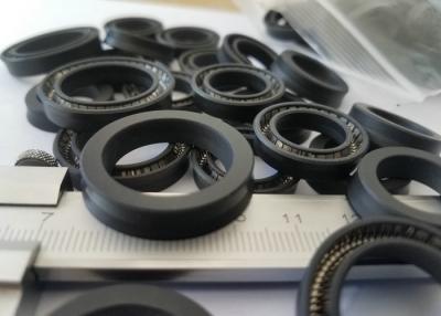 China White or Black PTFE Oil Seal with SS304 or SS316 Insert Spring for Corrosion and High Temperature Resistance for sale