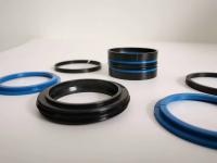China KDAS Industrial Oil Seal with Good Tear Resistance High Abrasion Resistance and Double Lip Design for sale